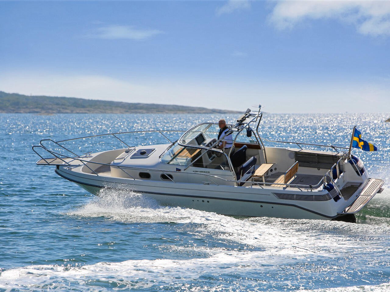 Klassikern: Nimbus 29 Nova - Praktiskt Båtägande